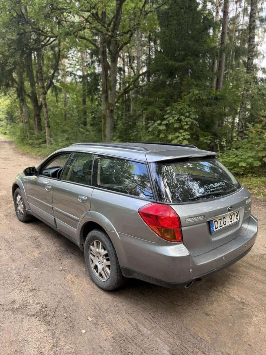 Pelēks Subaru Outback 2006 Viļņa, ar dzinēja tilpumu 2.46 L un nobraukumu 250 tūkst. km par 1650 €, foto 5 vietnē AUTOMOTO.COM.LV
