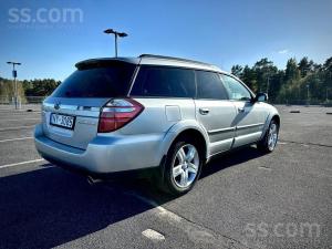 Grey Subaru Outback 2007 in Riga, with an engine capacity of 2.50 L and mileage of 197 thousand km for 1050 €, photo 2 on AUTOMOTO.COM.LV