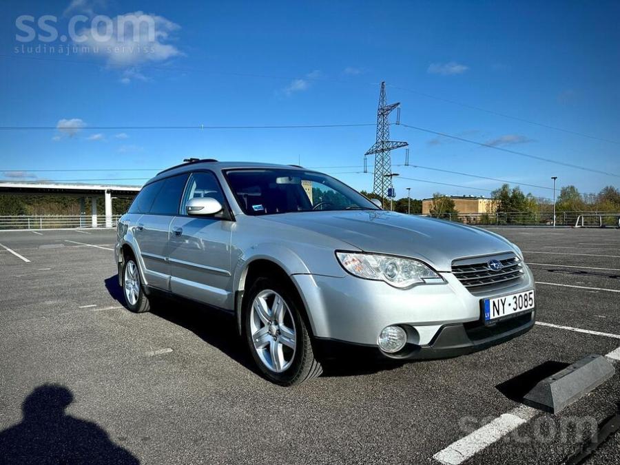 Grey Subaru Outback 2007 in Riga, with an engine capacity of 2.50 L and mileage of 197 thousand km for 1050 €, photo 4 on AUTOMOTO.COM.LV