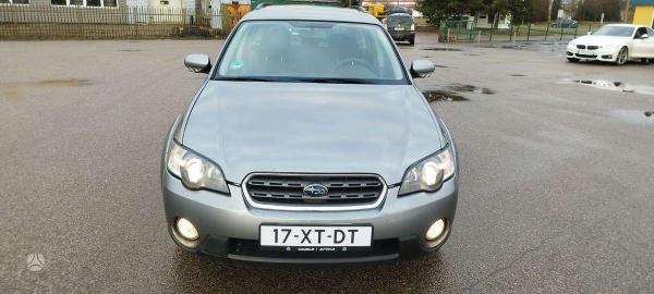 Grey Subaru Outback 2007 in Utena, with an engine capacity of 2.50 L and mileage of 232 thousand km for 3800 €, photo 1 on AUTOMOTO.COM.LV