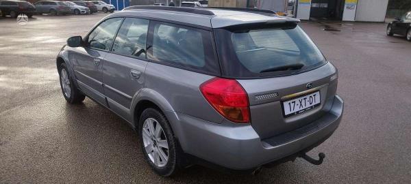 Grey Subaru Outback 2007 in Utena, with an engine capacity of 2.50 L and mileage of 232 thousand km for 3800 €, photo 4 on AUTOMOTO.COM.LV