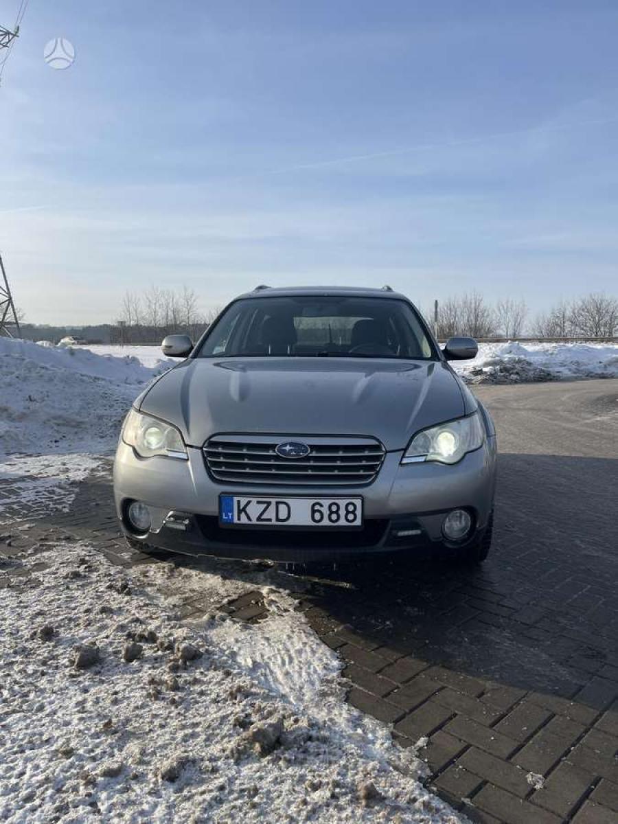 Grey Subaru Outback 2007 in Kaunas, with an engine capacity of 2.50 L and mileage of 419 thousand km for 2900 €, photo 4 on AUTOMOTO.COM.LV