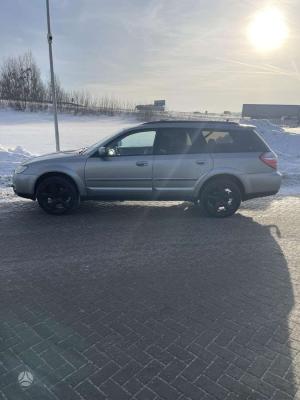 Grey Subaru Outback 2007 in Kaunas, with an engine capacity of 2.50 L and mileage of 419 thousand km for 2900 €, photo 5 on AUTOMOTO.COM.LV