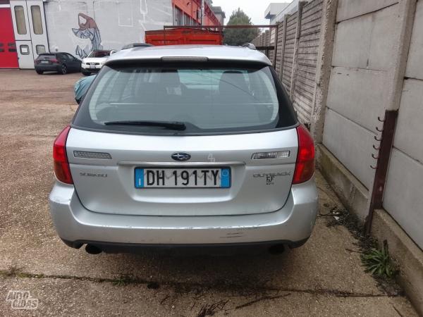 Pelēks Subaru Outback 2007 Panevēža, ar dzinēja tilpumu 2.50 L un nobraukumu 268 tūkst. km par 2800 €, foto 4 vietnē AUTOMOTO.COM.LV