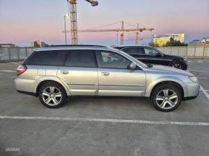 Pelēks Subaru Outback 2007 Tallina, ar dzinēja tilpumu 2.50 L un nobraukumu 244 tūkst. km par 1600 €, foto 14 vietnē AUTOMOTO.COM.LV