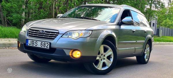Grey Subaru Outback 2007 in Vilnius, with an engine capacity of 2.50 L and mileage of 363 thousand km for 2500 €, photo 2 on AUTOMOTO.COM.LV