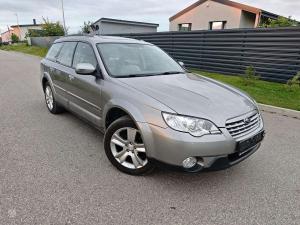 Grey Subaru Outback 2007 in Vilnius, with an engine capacity of 2.46 L and mileage of 231 thousand km for 4250 €, photo  on AUTOMOTO.COM.LV