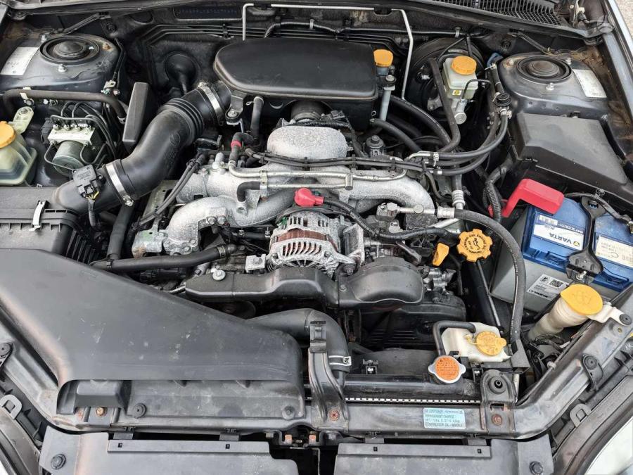 Grey Subaru Outback 2007 in Vilnius, with an engine capacity of 2.46 L and mileage of 231 thousand km for 4250 €, photo 12 on AUTOMOTO.COM.LV