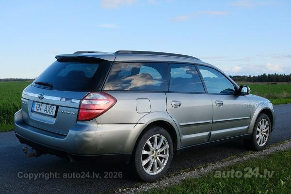 Subaru Outback 2007 in Tallinn on AUTOMOTO.COM.LV Grey Subaru Outback 2007 in Tallinn, with an engine capacity of 3.00 L and mileage of 312 thousand km for 2500 €, photo 6 on AUTOMOTO.COM.LV