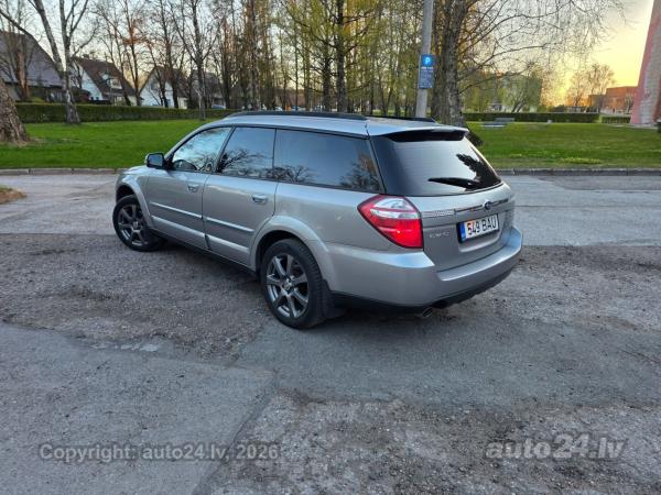Pelēks Subaru Outback 2008 Tartu, ar dzinēja tilpumu 2.50 L un nobraukumu 175 tūkst. km par 4200 €, foto 5 vietnē AUTOMOTO.COM.LV