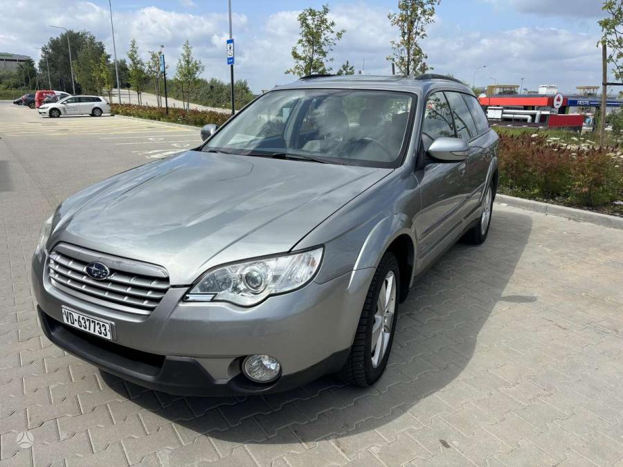 Grey Subaru Outback 2008 in Vilnius, with an engine capacity of 3.00 L and mileage of 190 thousand km for 4750 €, photo 3 on AUTOMOTO.COM.LV