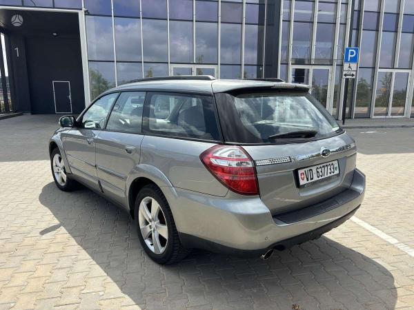 Pelēks Subaru Outback 2008 Viļņa, ar dzinēja tilpumu 3.00 L un nobraukumu 190 tūkst. km par 4750 €, foto 3 vietnē AUTOMOTO.COM.LV