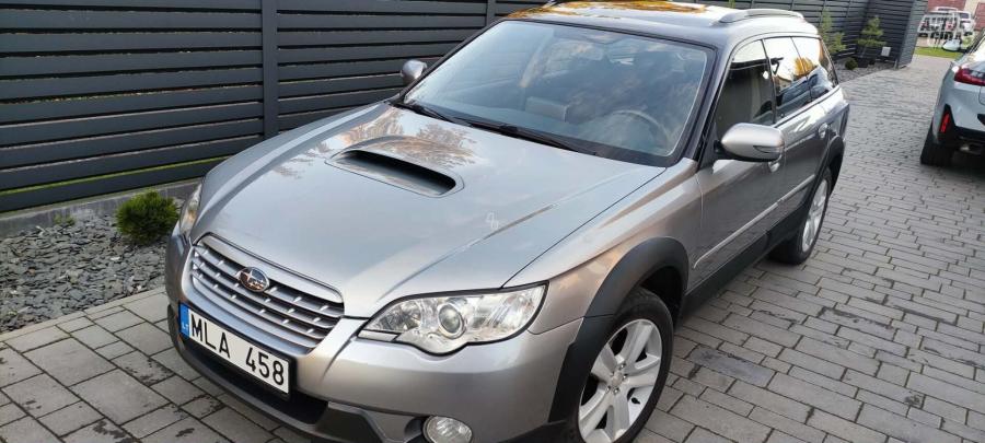 Pelēks Subaru Outback 2009 Šakiai, ar dzinēja tilpumu 2.00 L un nobraukumu 266 tūkst. km par 2950 €, foto 1 vietnē AUTOMOTO.COM.LV