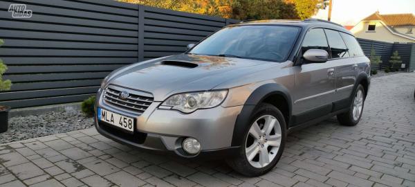 Grey Subaru Outback 2009 in Sakiai, with an engine capacity of 2.00 L and mileage of 266 thousand km for 2950 €, photo 3 on AUTOMOTO.COM.LV