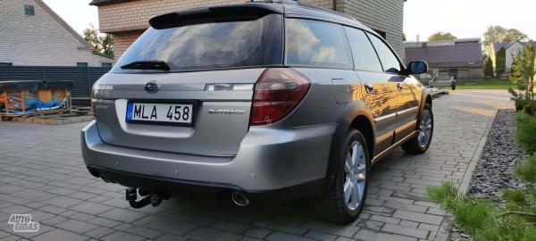 Grey Subaru Outback 2009 in Sakiai, with an engine capacity of 2.00 L and mileage of 266 thousand km for 2950 €, photo 5 on AUTOMOTO.COM.LV