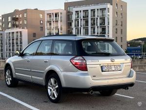 Grey Subaru Outback 2009 in Vilnius, with an engine capacity of 2.46 L and mileage of 270 thousand km for 2400 €, photo 4 on AUTOMOTO.COM.LV
