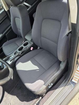 Pelēks Subaru Outback 2009 Utena, ar dzinēja tilpumu 2.46 L un nobraukumu 274 tūkst. km par 4850 €, foto 15 vietnē AUTOMOTO.COM.LV