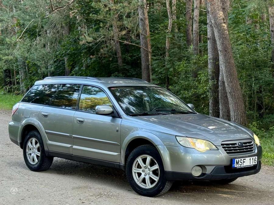 Grey Subaru Outback 2009 in Radviliskis, with an engine capacity of 2.50 L and mileage of 400 thousand km for 2300 €, photo 5 on AUTOMOTO.COM.LV