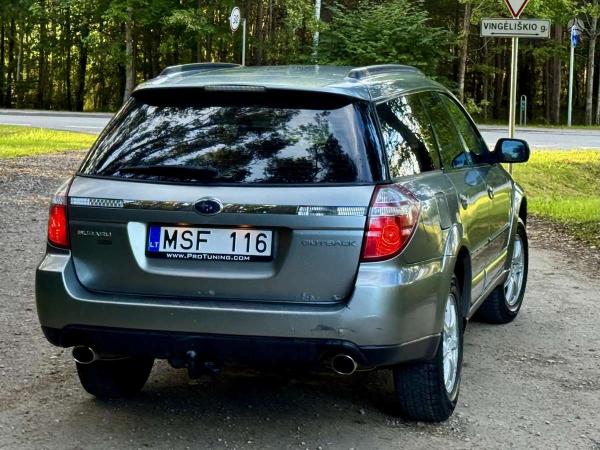 Subaru Outback 2009 in Radviliskis on AUTOMOTO.COM.LV Grey Subaru Outback 2009 in Radviliskis, with an engine capacity of 2.50 L and mileage of 400 thousand km for 2300 €, photo 7 on AUTOMOTO.COM.LV