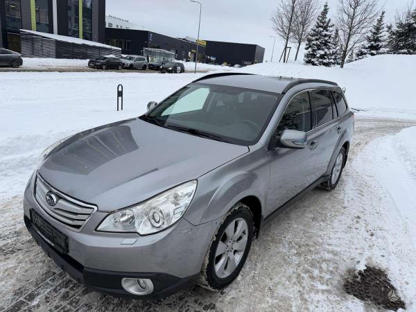 Pelēks Subaru Outback 2010 Viļņa, ar dzinēja tilpumu 2.50 L un nobraukumu 182 tūkst. km par 4600 €, foto 10 vietnē AUTOMOTO.COM.LV