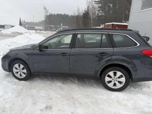 Grey Subaru Outback 2010 in Vilnius, with an engine capacity of 2.00 L and mileage of 188 thousand km for 4450 €, photo 8 on AUTOMOTO.COM.LV