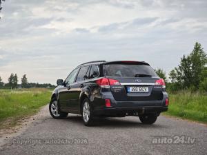 Серый Субару Аутбек 2010 в Пярну, объемом двигателя 3.60 л и пробегом 245 тыс. км за 7900 €, фото 5 на AUTOMOTO.COM.LV