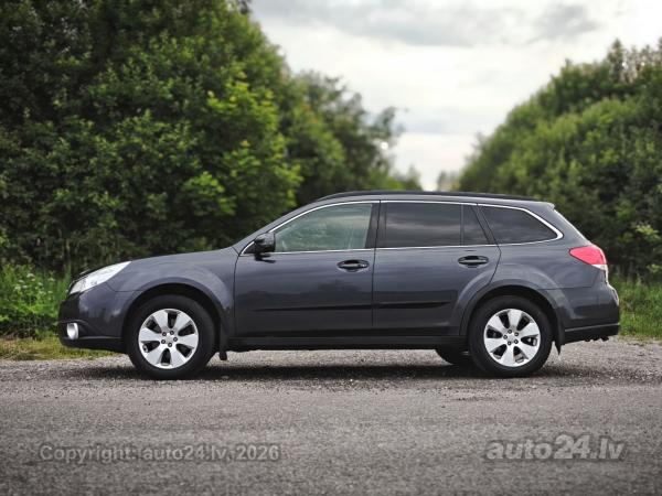 Серый Субару Аутбек 2010 в Пярну, объемом двигателя 3.60 л и пробегом 245 тыс. км за 7900 €, фото 5 на AUTOMOTO.COM.LV