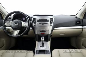 Pelēks Subaru Outback 2010 Tallina, ar dzinēja tilpumu 2.50 L un nobraukumu 159 tūkst. km par 2999 €, foto 6 vietnē AUTOMOTO.COM.LV