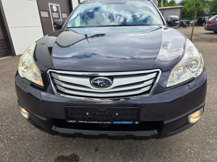 Pelēks Subaru Outback 2010 Utena, ar dzinēja tilpumu 2.46 L un nobraukumu 270 tūkst. km par 7750 €, foto 9 vietnē AUTOMOTO.COM.LV