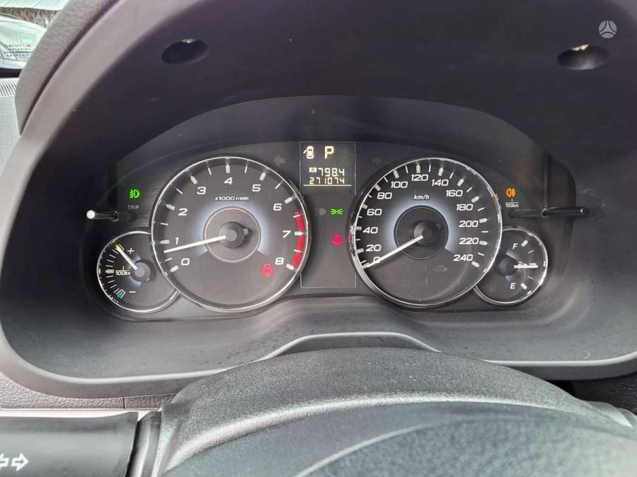 Pelēks Subaru Outback 2010 Utena, ar dzinēja tilpumu 2.46 L un nobraukumu 270 tūkst. km par 7750 €, foto 12 vietnē AUTOMOTO.COM.LV