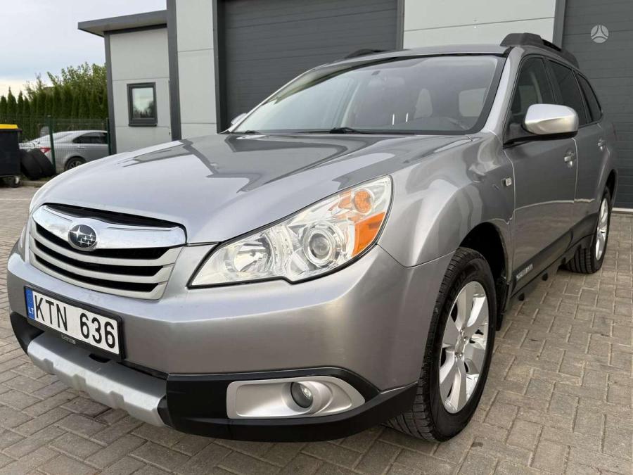 Pelēks Subaru Outback 2010 Viļņa, ar dzinēja tilpumu 2.46 L un nobraukumu 290 tūkst. km par 4200 €, foto 10 vietnē AUTOMOTO.COM.LV