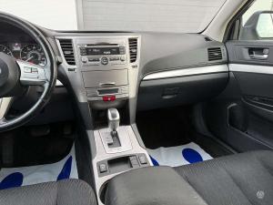 Pelēks Subaru Outback 2010 Viļņa, ar dzinēja tilpumu 2.46 L un nobraukumu 290 tūkst. km par 4200 €, foto 15 vietnē AUTOMOTO.COM.LV
