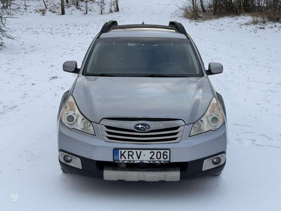 Pelēks Subaru Outback 2011 Viļņa, ar dzinēja tilpumu 2.50 L un nobraukumu 310 tūkst. km par 3100 €, foto 9 vietnē AUTOMOTO.COM.LV