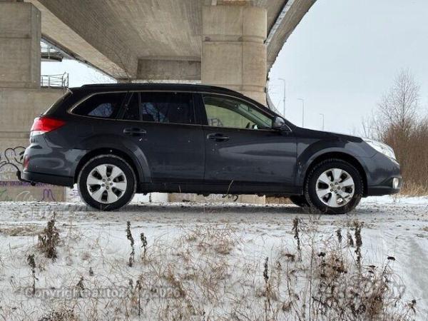 Grey Subaru Outback 2011 in Tallinn, with an engine capacity of 2.00 L and mileage of 198 thousand km for 4990 €, photo 6 on AUTOMOTO.COM.LV