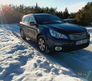 Pelēks Subaru Outback 2011 Kuresāre, ar dzinēja tilpumu 3.60 L un nobraukumu 295 tūkst. km par 5600 €, foto 5 vietnē AUTOMOTO.COM.LV