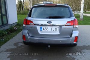 Grey Subaru Outback 2011 in Tallinn, with an engine capacity of 2.50 L and mileage of 350 thousand km for 5399 €, photo 14 on AUTOMOTO.COM.LV