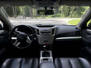Pelēks Subaru Outback 2011 Alīta, ar dzinēja tilpumu 2.00 L un nobraukumu 284 tūkst. km par 3950 €, foto 8 vietnē AUTOMOTO.COM.LV