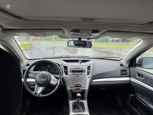 Pelēks Subaru Outback 2011 Kretinga, ar dzinēja tilpumu 2.00 L un nobraukumu 255 tūkst. km par 2800 €, foto 10 vietnē AUTOMOTO.COM.LV