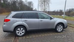 Pelēks Subaru Outback 2011 Tallina, ar dzinēja tilpumu 2.50 L un nobraukumu 216 tūkst. km par 5900 €, foto 7 vietnē AUTOMOTO.COM.LV