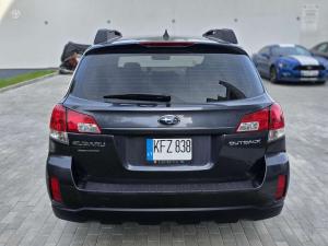 Grey Subaru Outback 2011 in Vilnius, with an engine capacity of 2.46 L and mileage of 330 thousand km for 3000 €, photo 7 on AUTOMOTO.COM.LV