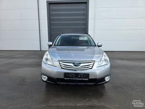 Pelēks Subaru Outback 2011 Kretinga, ar dzinēja tilpumu 2.50 L un nobraukumu 308 tūkst. km par 3995 €, foto 3 vietnē AUTOMOTO.COM.LV