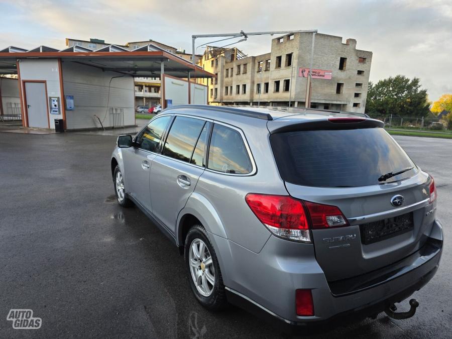 Pelēks Subaru Outback 2011 Kretinga, ar dzinēja tilpumu 2.50 L un nobraukumu 308 tūkst. km par 3995 €, foto 7 vietnē AUTOMOTO.COM.LV