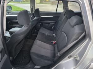 Pelēks Subaru Outback 2011 Kretinga, ar dzinēja tilpumu 2.50 L un nobraukumu 308 tūkst. km par 3995 €, foto 12 vietnē AUTOMOTO.COM.LV