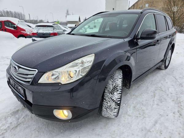 Grey Subaru Outback 2012 in Utena, with an engine capacity of 2.46 L and mileage of 206 thousand km for 7750 €, photo 7 on AUTOMOTO.COM.LV