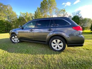 Pelēks Subaru Outback 2012 Tallina, ar dzinēja tilpumu 2.50 L un nobraukumu 186 tūkst. km par 7100 €, foto 7 vietnē AUTOMOTO.COM.LV