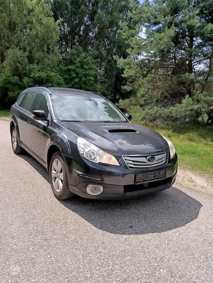 Grey Subaru Outback 2012 in Ukmerge, with an engine capacity of 2.00 L and mileage of 270 thousand km for 2150 €, photo 4 on AUTOMOTO.COM.LV