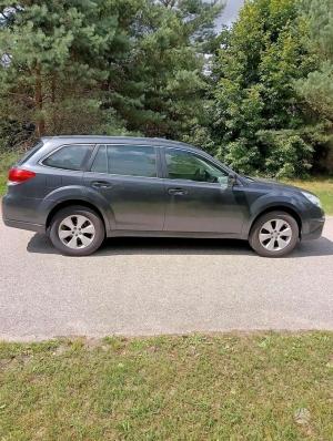 Grey Subaru Outback 2012 in Ukmerge, with an engine capacity of 2.00 L and mileage of 270 thousand km for 2150 €, photo 5 on AUTOMOTO.COM.LV