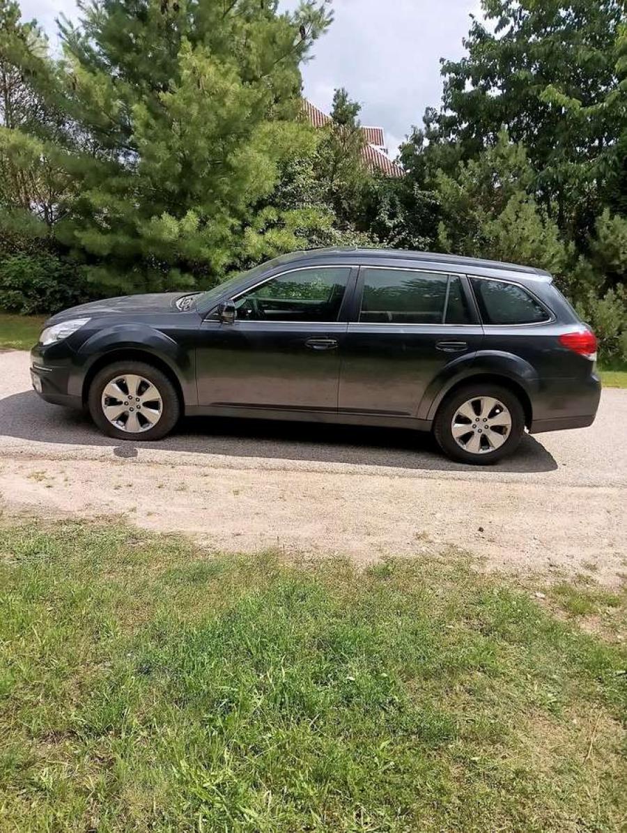 Grey Subaru Outback 2012 in Ukmerge, with an engine capacity of 2.00 L and mileage of 270 thousand km for 2150 €, photo 9 on AUTOMOTO.COM.LV