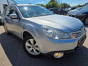 Grey Subaru Outback 2012 in Utena, with an engine capacity of 2.46 L and mileage of 258 thousand km for 8350 €, photo  on AUTOMOTO.COM.LV