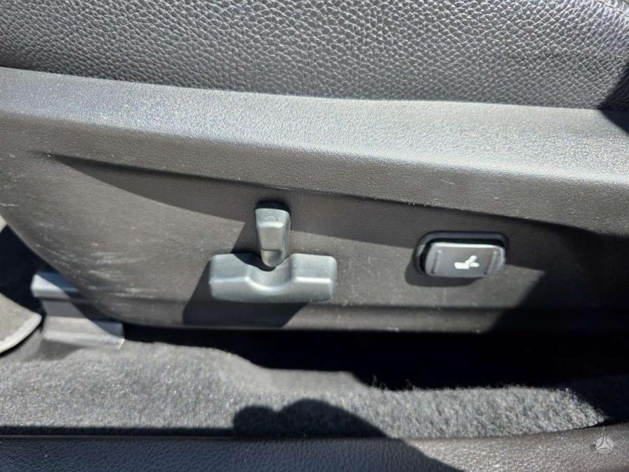 Grey Subaru Outback 2012 in Utena, with an engine capacity of 2.46 L and mileage of 258 thousand km for 8350 €, photo 16 on AUTOMOTO.COM.LV